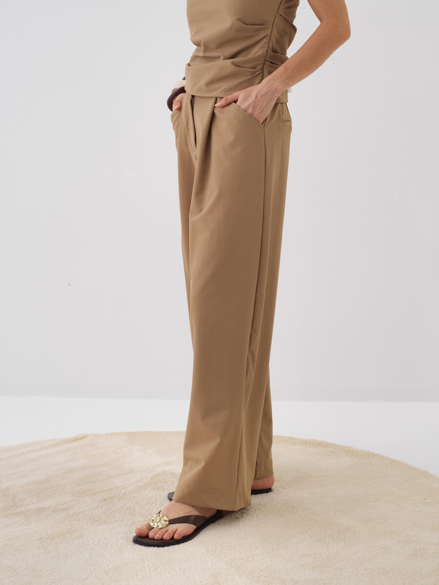 Camel Oversize Trousers 25YB01201271-28 - Xint